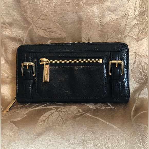 Bags | Used Michael Kors Buckle Wallet | Poshmark